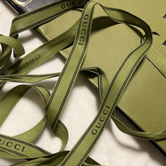 Gucci | Other | Authentic Gucci Packaging Bag Box Tissue Paper And ...